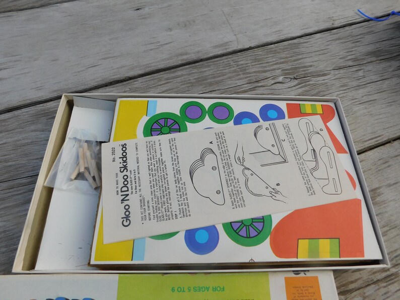 Skidoos Gloo N Doo 76 Crayola Crafts, Craft Kit for Children Children's ...