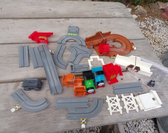 Vtg Thomas the Train Big Loader, Train Set, Vtg Toys, Memories, Gift ...