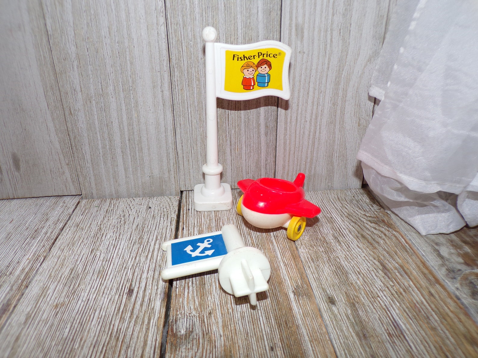 Fisher Price Little People Toys YOU PICK Mcdonalds Sign Anchor Sign ...