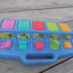Playskool Pop up Toy, Vintage Pop up Toy, Toddler Preschooler Toy ...
