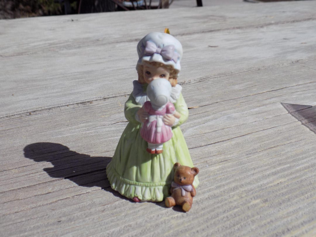 The Christopher Collection Victorian Girls 1989 Figurine, Girl With ...