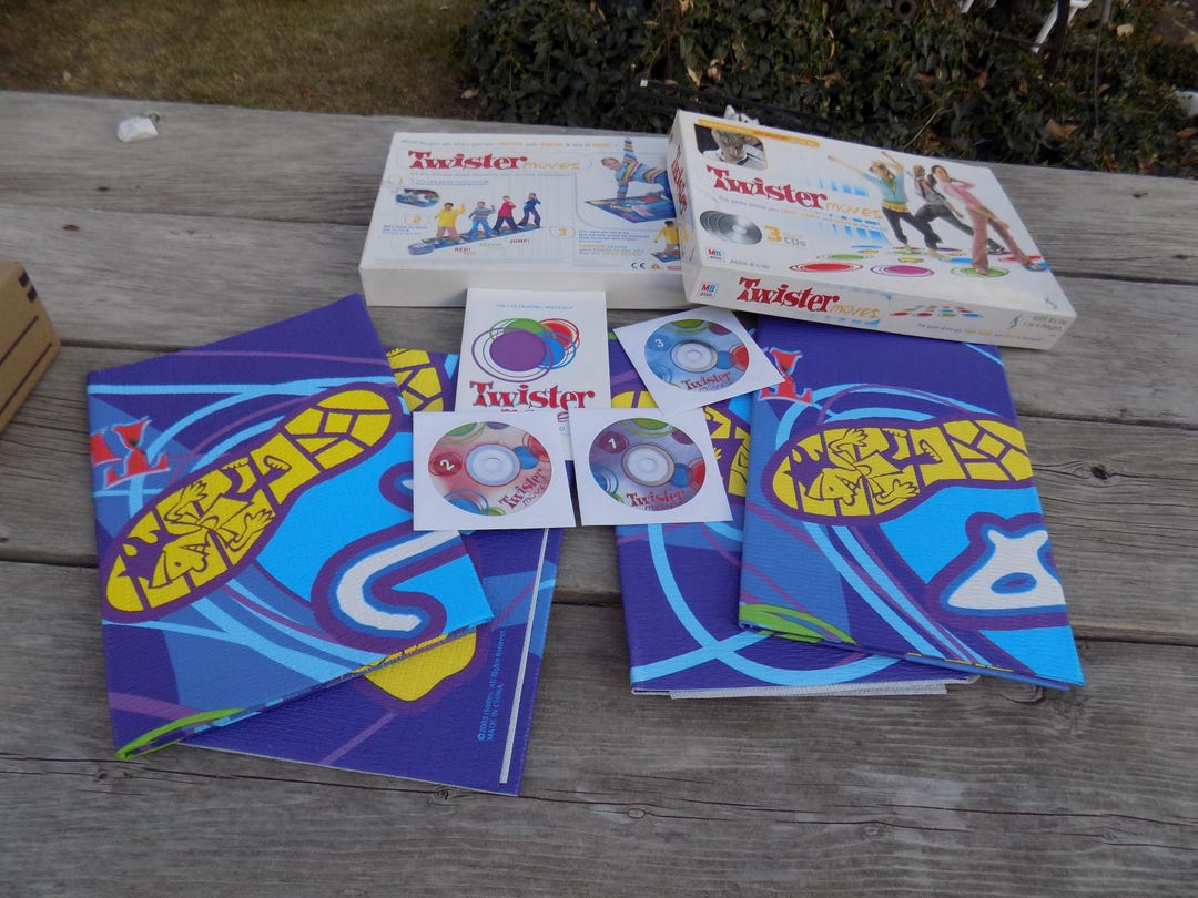 TWISTER MOVES W 3 CDS Look Lk Never Used 2003, Dance Twist Dance & Move ...