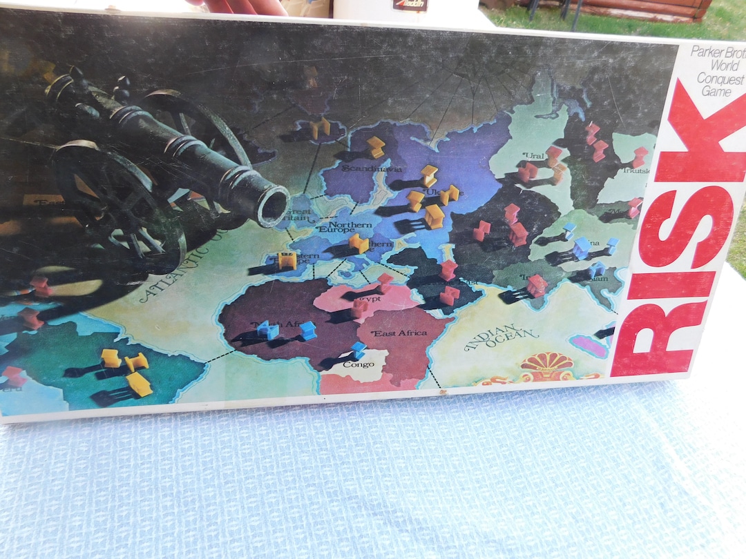 Risk Game Vintage, Vintage Board Games, Vintage War Game, War Games ...