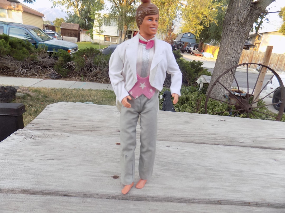 Barbie Ken, Mattel Ken in Dream Glow, Brown Hair Blue Eyes, Vintage 80s ...