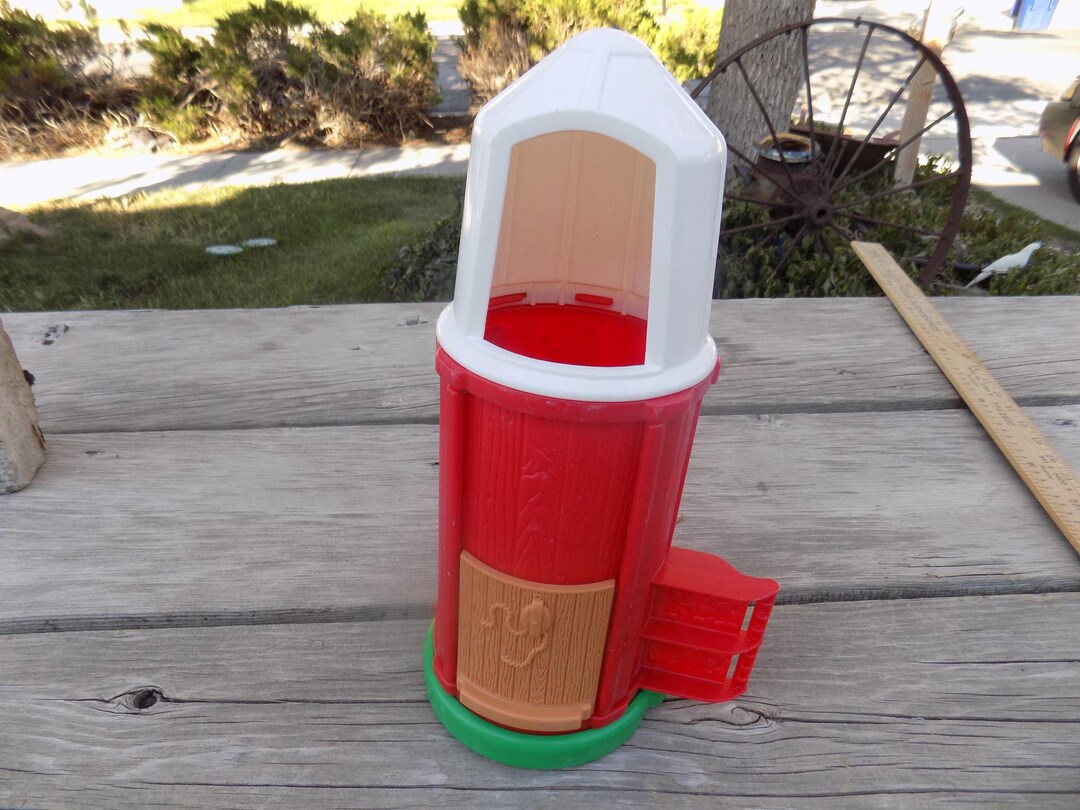 Fisher Price Toy Barn Cylinder, Vintage Toys, Plastic Toys, Pretend ...