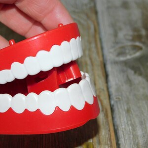 Mouth Wind up Toy Wind up Toys, Teeth Gag Gift Vintage Toys Childhood ...