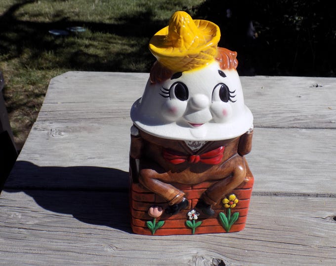 Humpty Dumpty Cookie Jar, Vintage Kitchen, Nursery Rhymes, Memories ...
