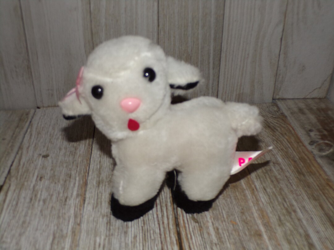 Vtg Russ Berrie, Pam Lamb, Plush Stuffed Animal, Nutshells 1977, Plush ...