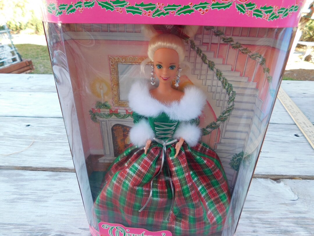 Winters Eve Barbie Special Edition 1995 in Unopen Package, Vintage ...