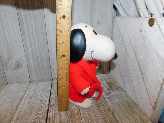 Gift Vintage Rubber Snoopy in his Red Bath Robe Daysgonebytreasures ...