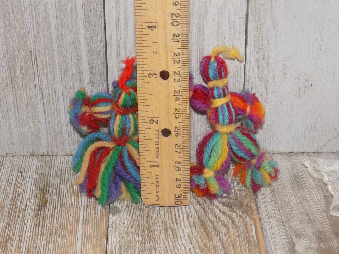 Childs Art Yarn Men, Yarn Figures, Yarn Art, Childhood Memories, Prop ...