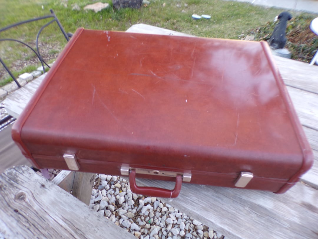 Suit Case LARGE Camel Color Suitcase, Vintage Suit Case, Vtg Luggage ...