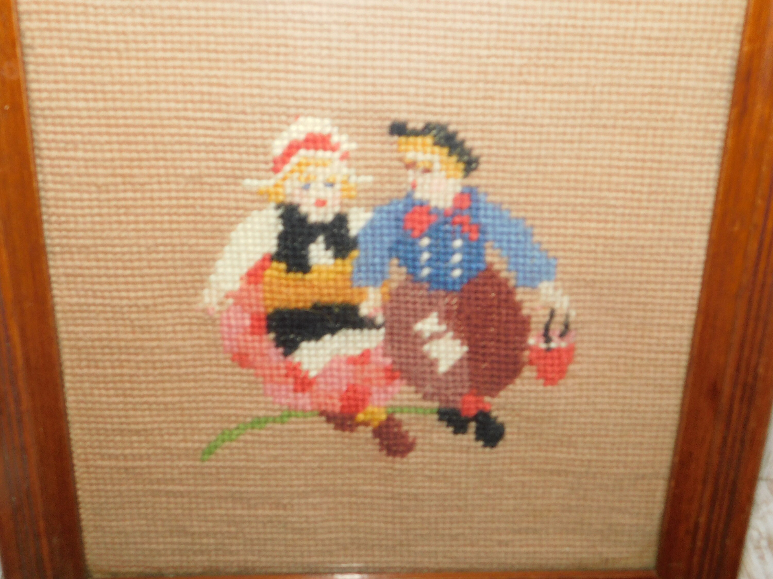 Embroidery Picture of Dutch Couple Pretty Embroidery Art | Etsy