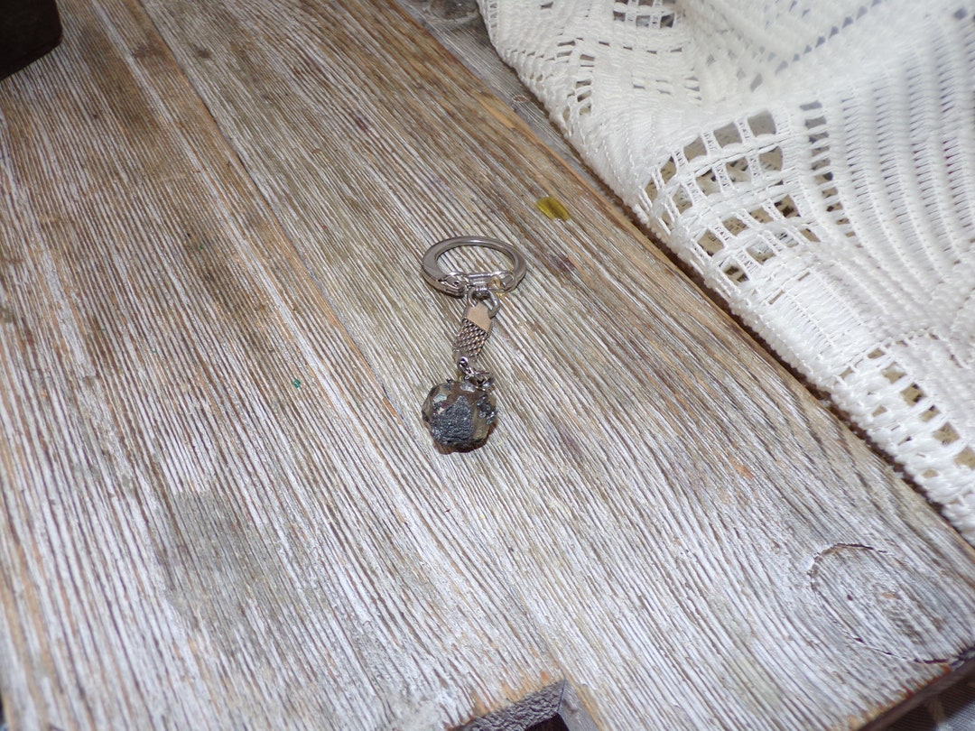 Gem Stone Key Ring, Stone Key Chain, Rock Key Chain, Gift, Prop ...