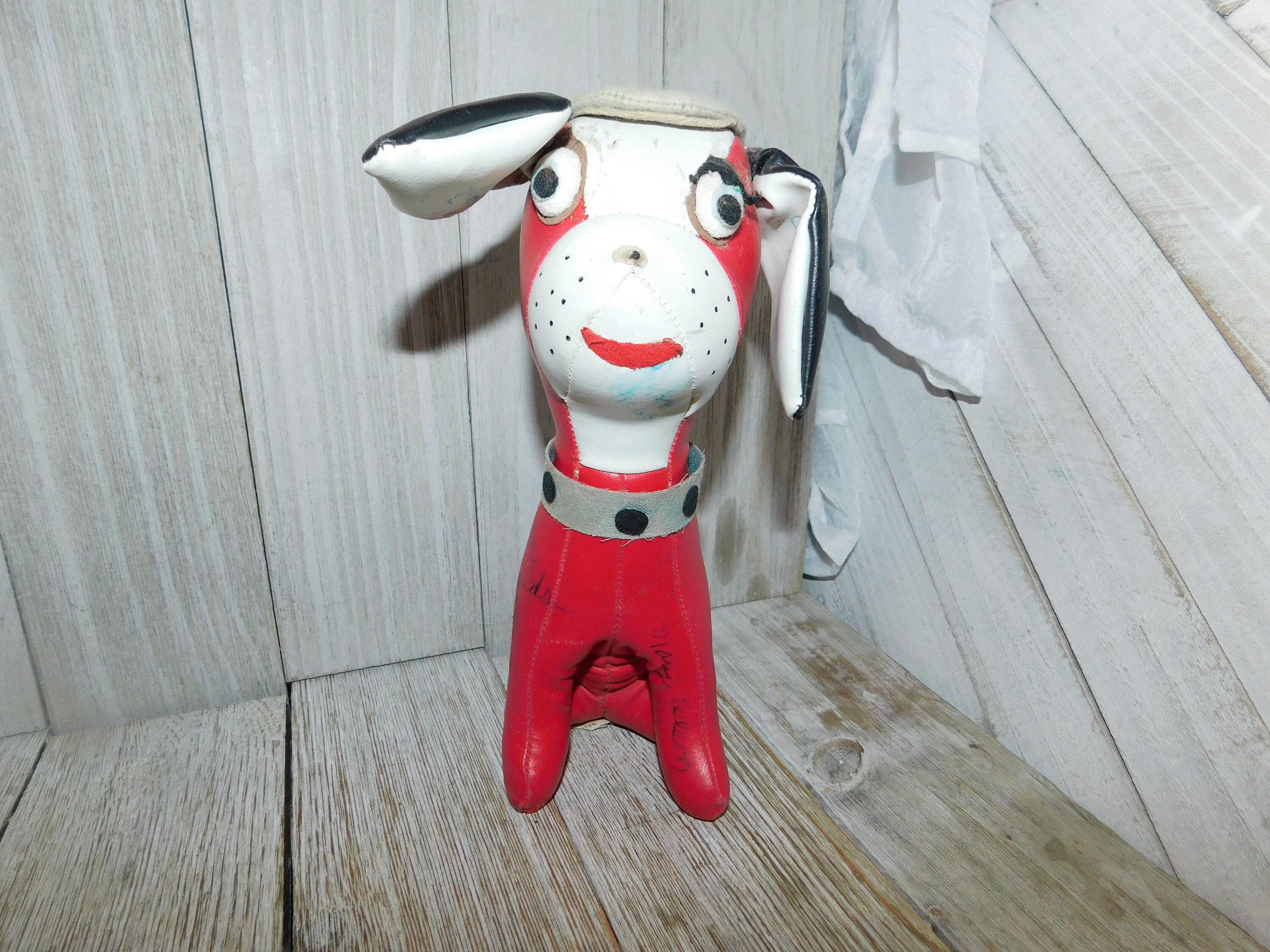 Vinyl Signature Red and White Dog, Vintage Toys, Vintage Toy Dog ...