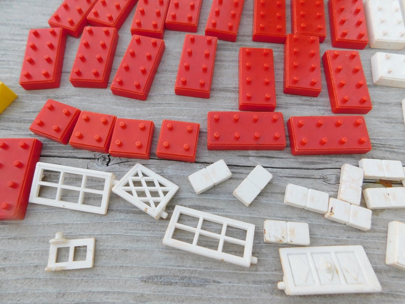 Playskool Plastic Building Brick, 1970 Building Bricks, Building Toys ...