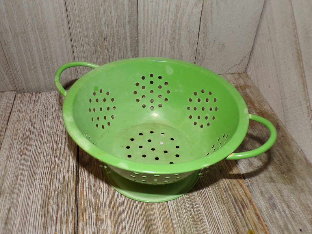 Vtg Small Light Green Colander or Strainer, Vintage Strainer, Vtg ...
