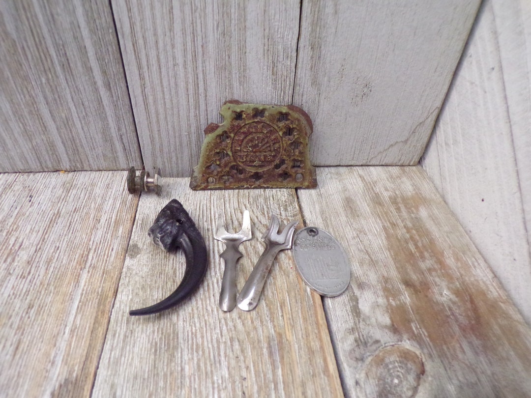 Vtg Mixed Items Craft Items, LDS Charm, Black Plastic Bead Thing, Metal ...