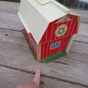 Vtg Little People Barn W Door Moos, Vintage Toy Barn, FP Little People ...