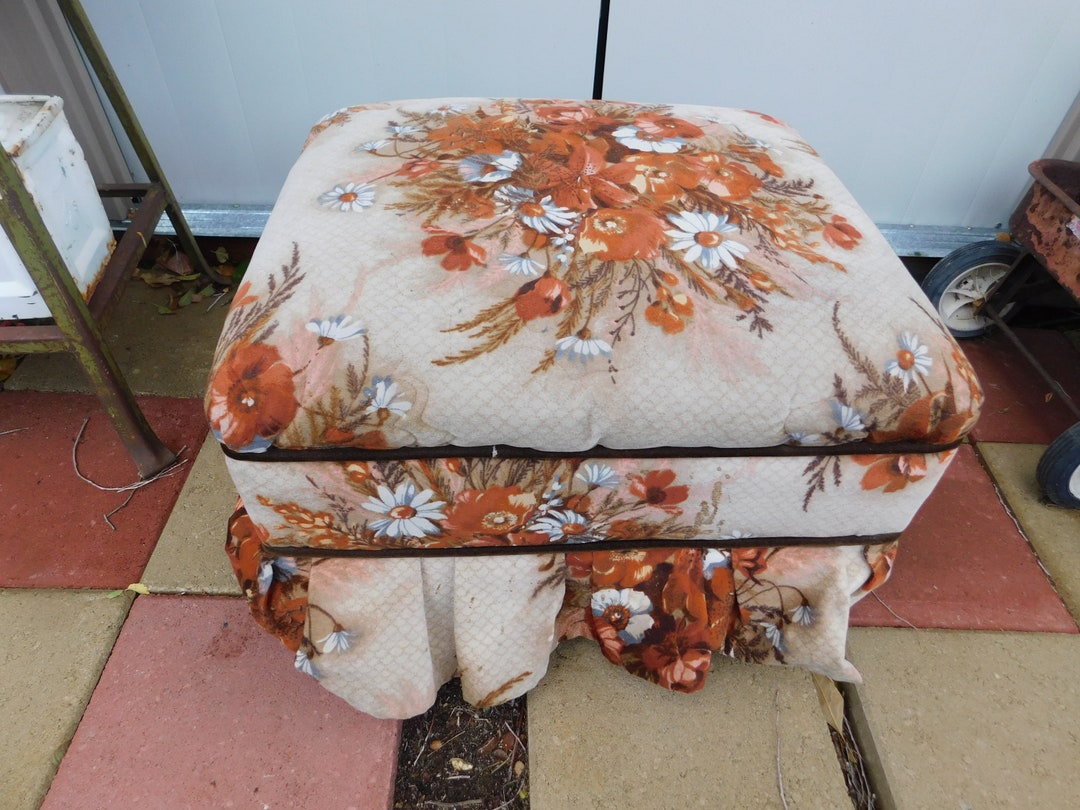 Vintage 1980 Velour Living Room Stool, Daisy and Flowers Stool, Vintage ...