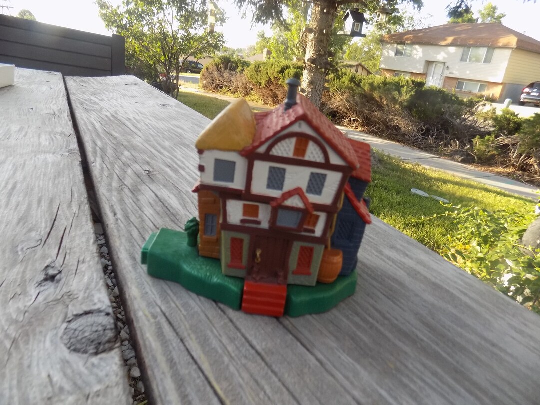 Harry Potter, Ron Weasley House, Polly Pocket, 2001 the Burrow, Doll ...