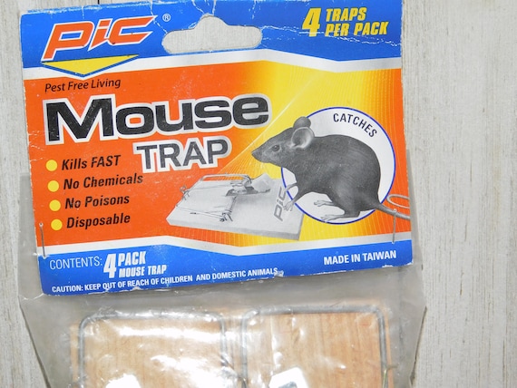 Vintage Mouse Traps in Un Open Package Vintage Mouse Traps | Etsy