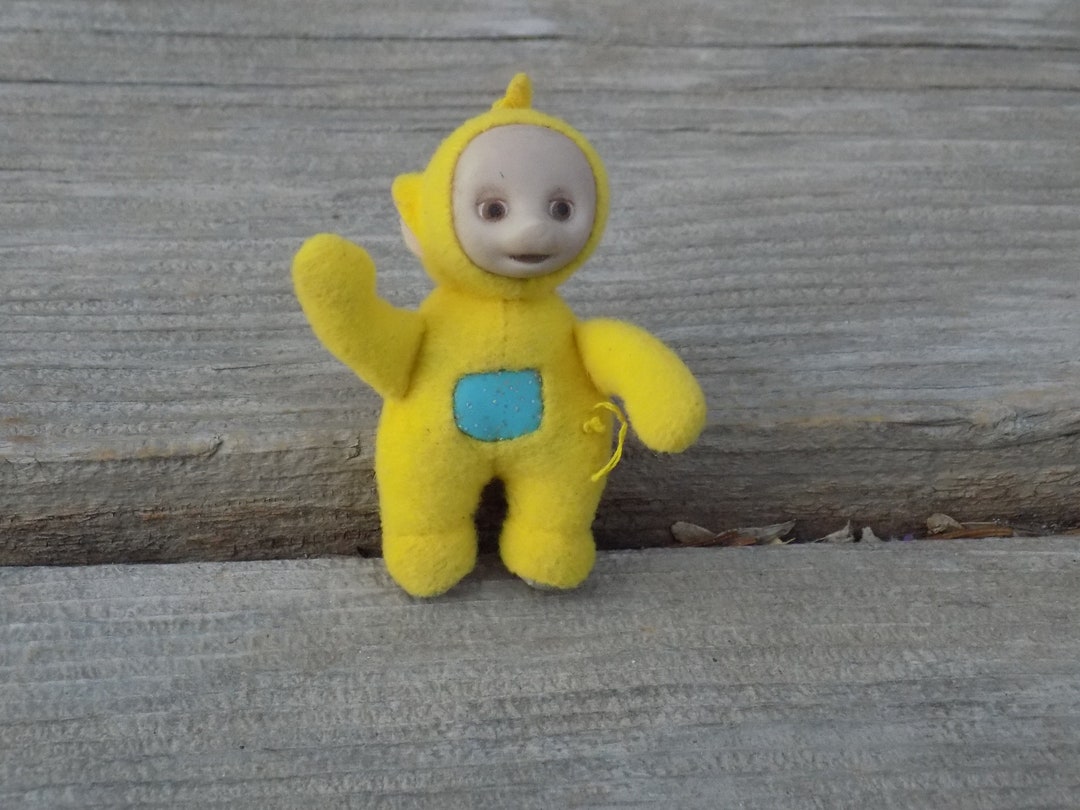 Teletubbies La La Miniature, Plush Teletubbies, Vintage Toys, Small Toy ...