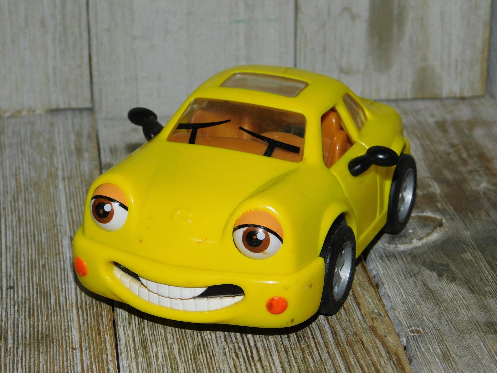 Tina Turbo # 12 1998 Chevron Toy Car Chevron Gas Station Vintage Toy ...