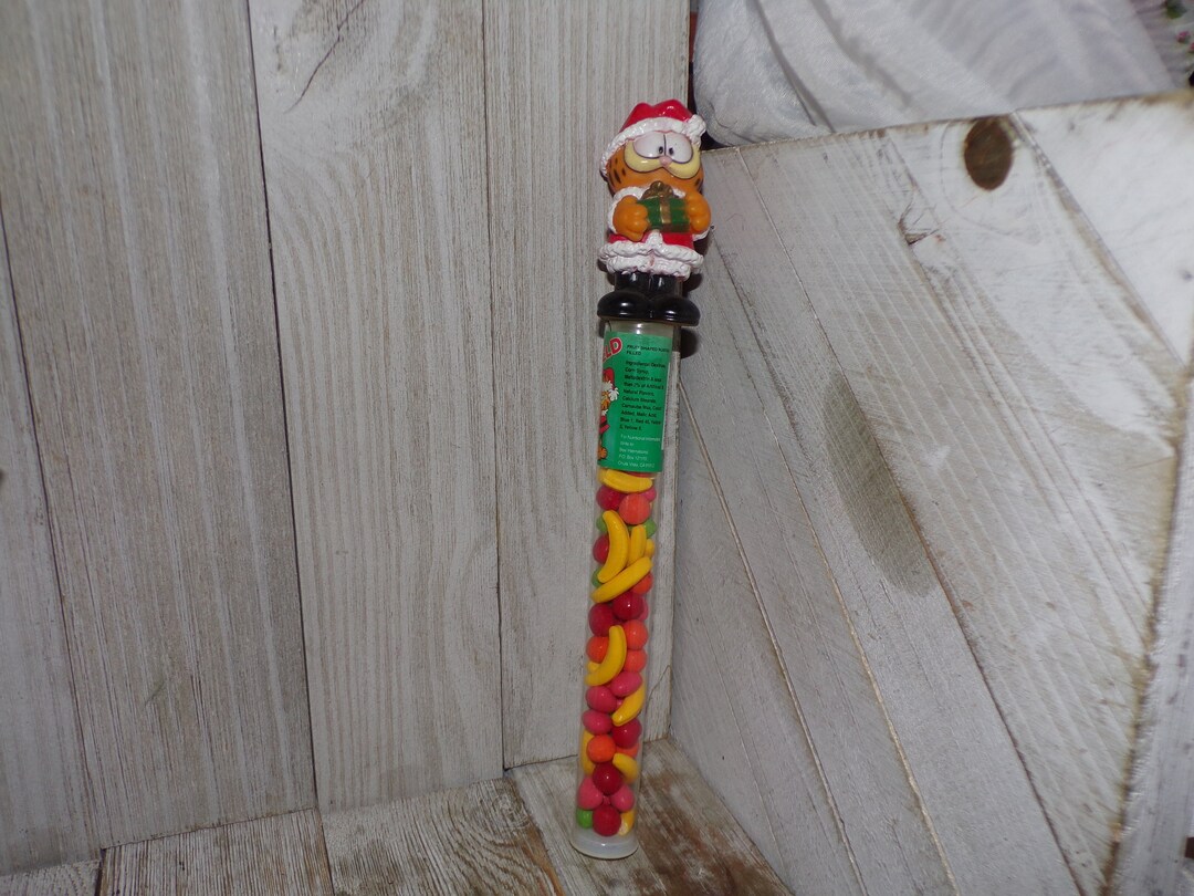 Garfield Candy Tube Garfield Holiday Collectible Candy Tube, Winter ...