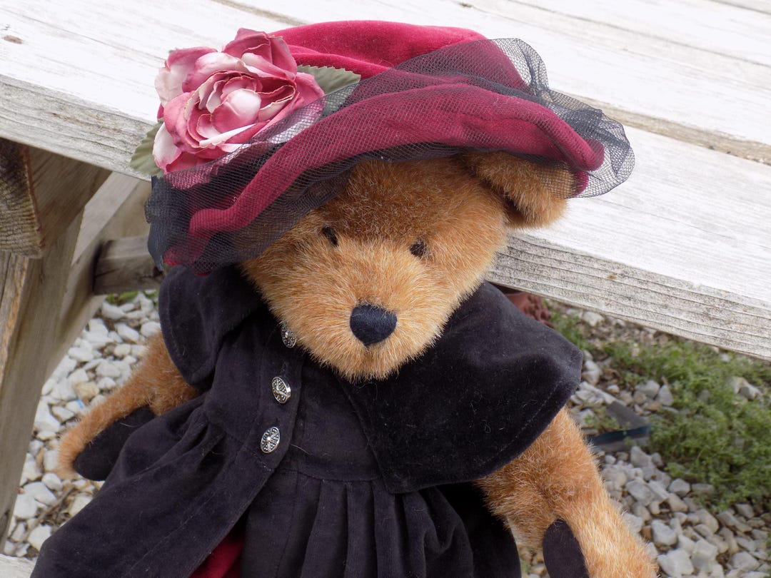 Boyd Bear Rebecca Bearimore Jointed Velvet Black Petticoat Vtg Teddy ...