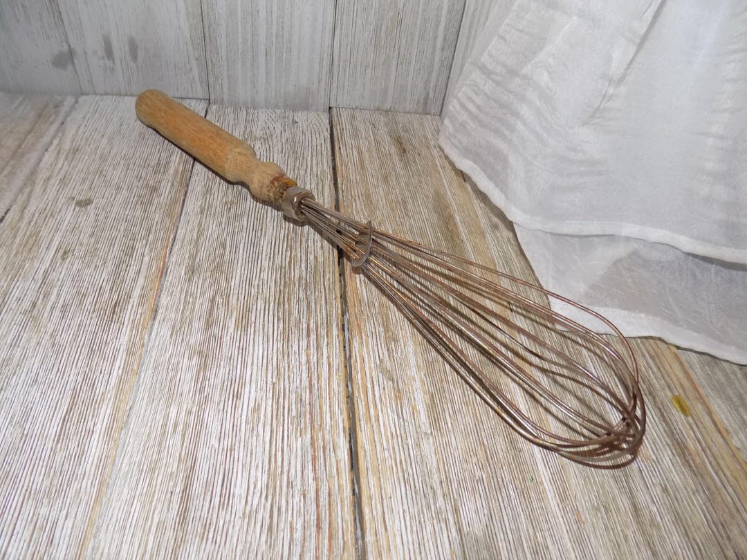 Whisk Kitchen Tool, Vintage Kitchen Tool, RUSTY HOME Decor, Memories ...