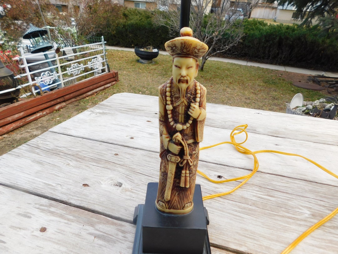 RESIN Asian Men Lamp, Vtg Lamp, Asian Home Decor, Vintage Home Decor ...