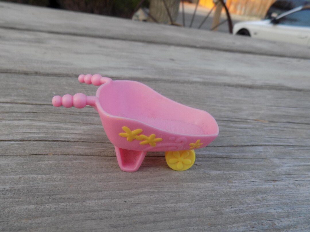 LPS Pink Wheelbarrow Toy, Pet Shop, Plastic Toy, Vintage Toys, Memories ...