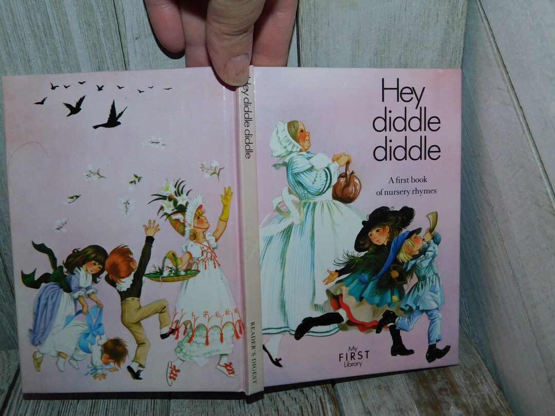 Vintage Hey Diddle Diddle A First Book of Nursery Rhymes 1992 - Etsy