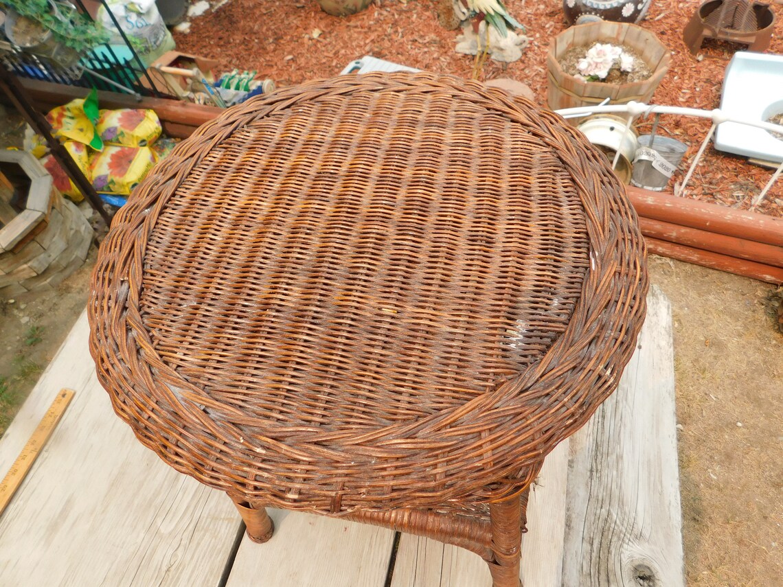 Vintage Brown Wicker Table Small Round End Table Table | Etsy
