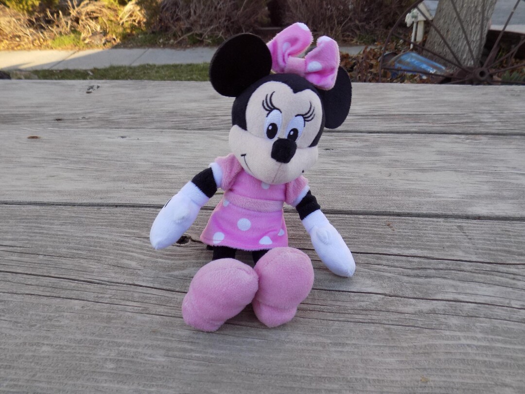 Minnie Mouse Disney Pink Polka Dot Stuffed Minnie Mouse Small Size Toy ...