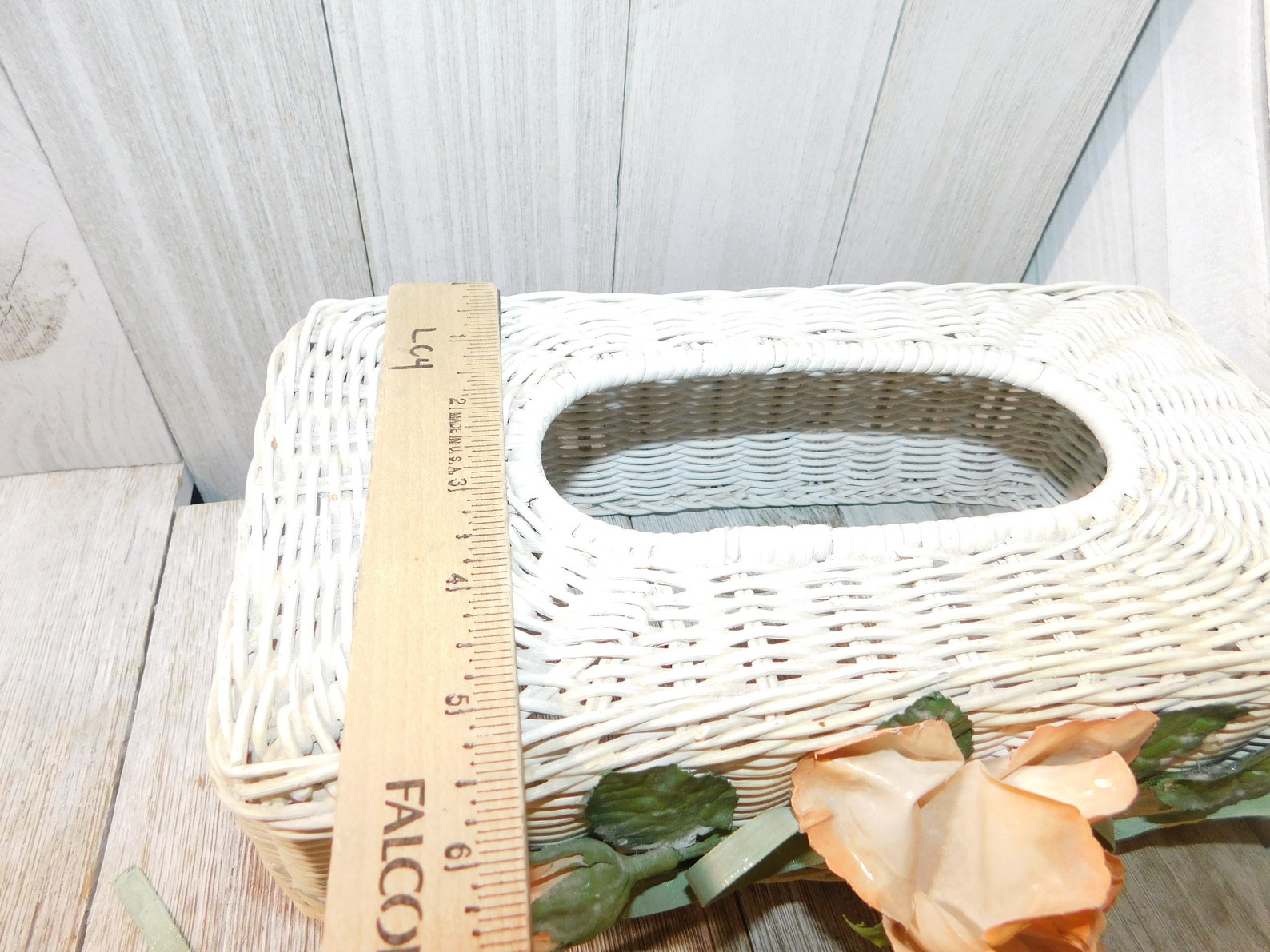 Vintage Wicker White Tissue Box Vintage Wicker Décor Vintage - Etsy