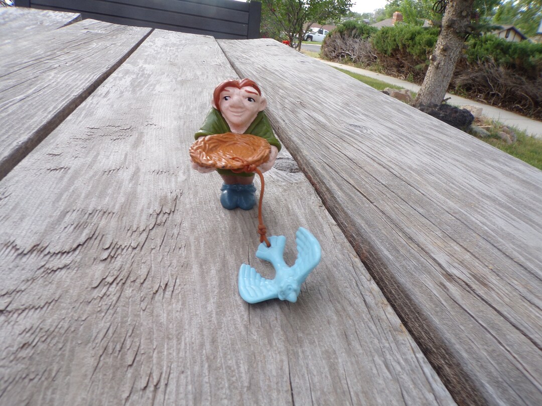 Hunchback of Notre Dame 1996 Quasimodo Mcdonalds, Happy Meal Toys ...
