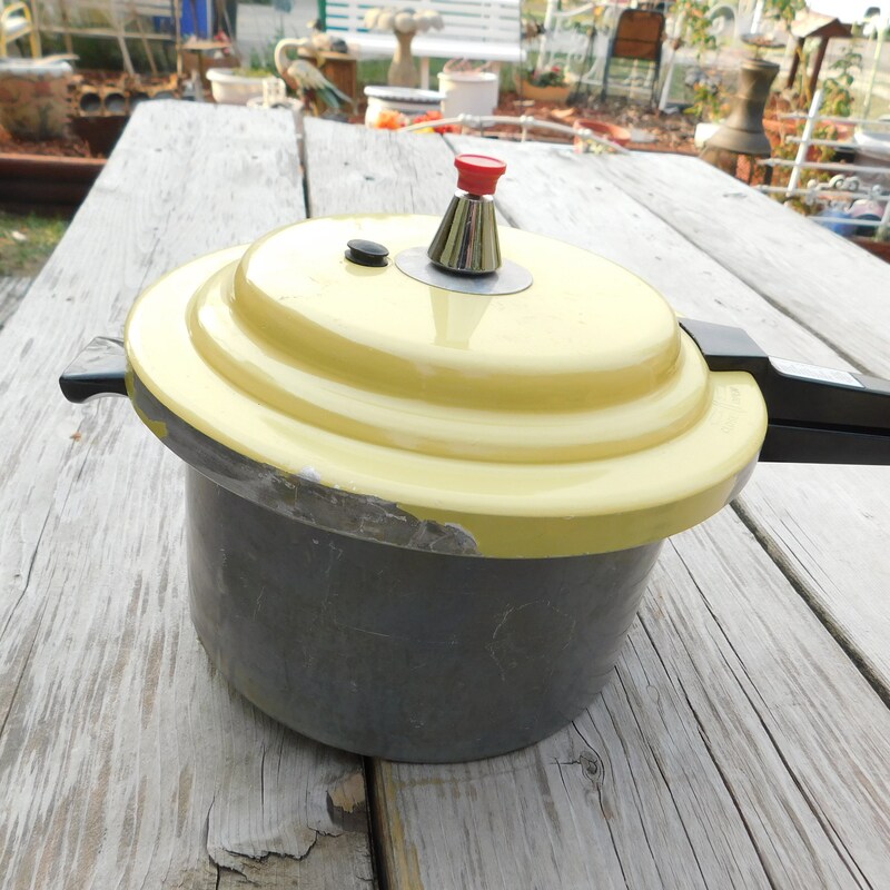 Presto Vintage Pressure Cooker - Etsy