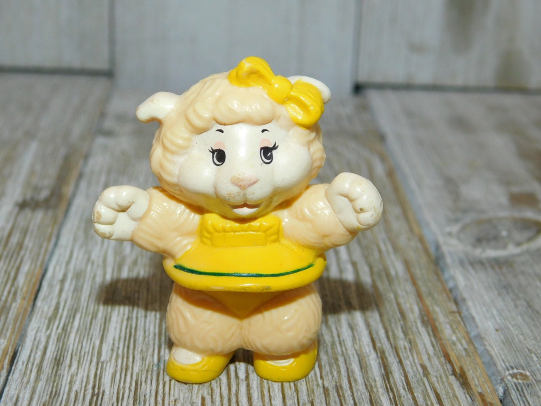Puff A Lump, Tiny Plastic Puff A Lump, Tiny Lamb, Vintage Toy Toys ...