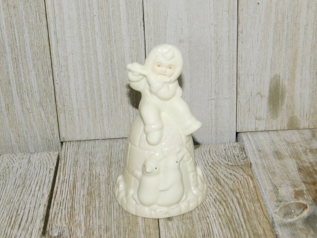 Snow Babies on Igloo Bell, Vintage Collectible Bell, Vintage Home Decor ...