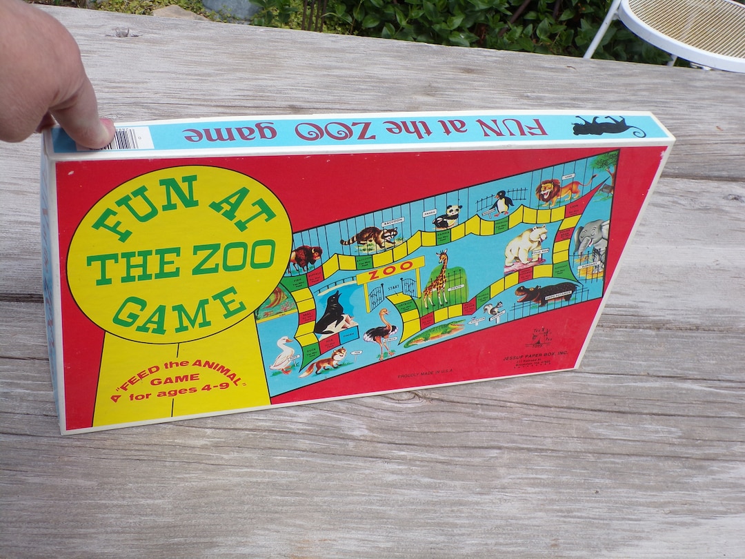 Fun at the Zoo Board Game A Feed the Animals Game, Vintage Children's ...