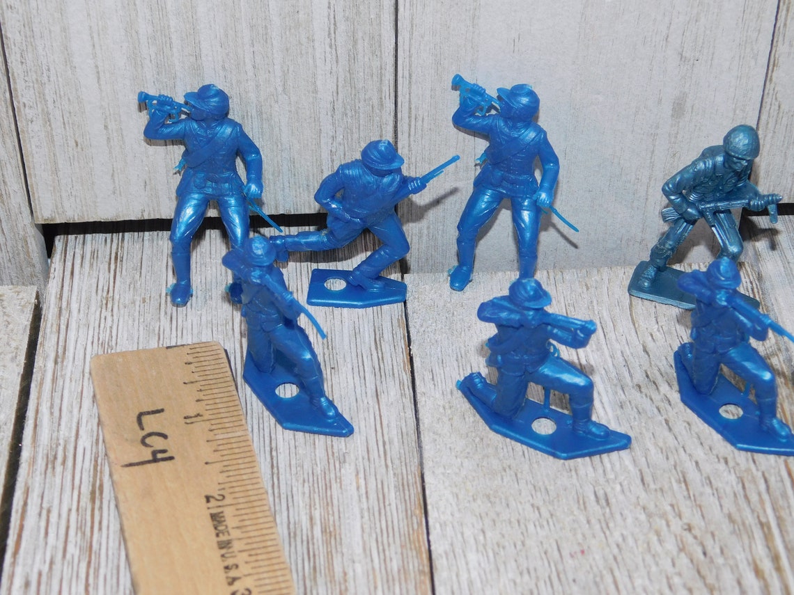 Vintage Plastic Army Men Some Are MPC Army Men Vintage Toys - Etsy