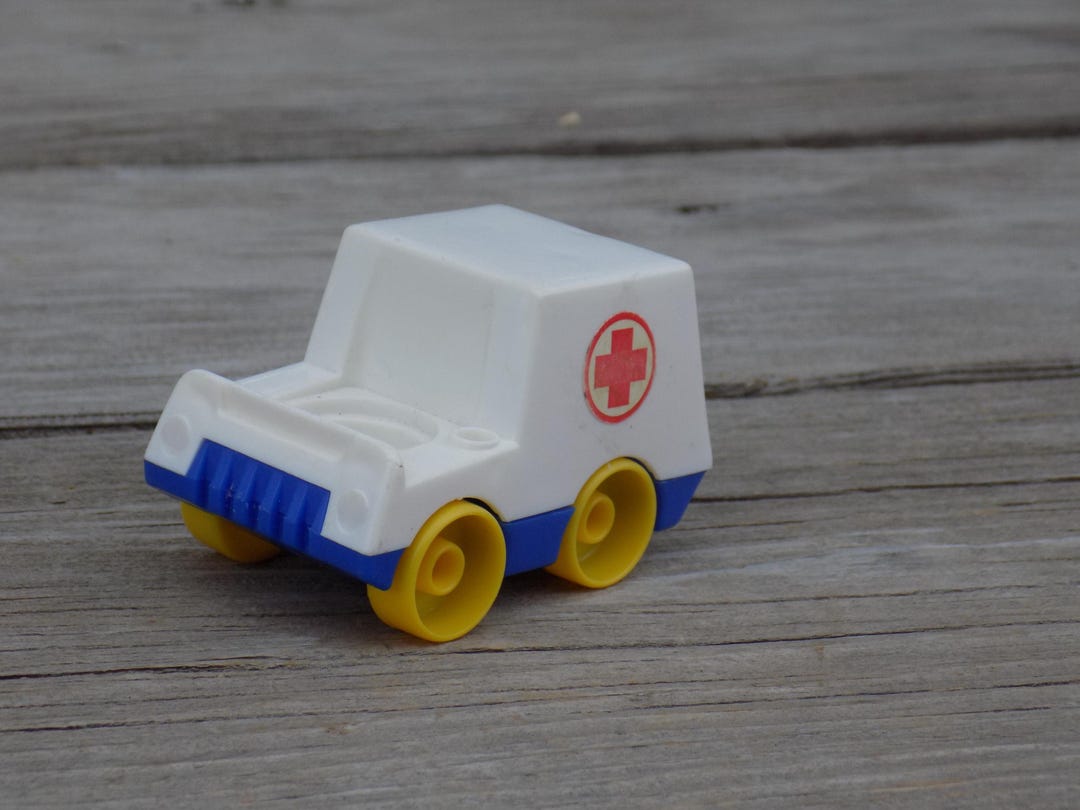 Toy Ambulance People Car, Vintage Toys, Plastic Toys, Memories, Gift ...