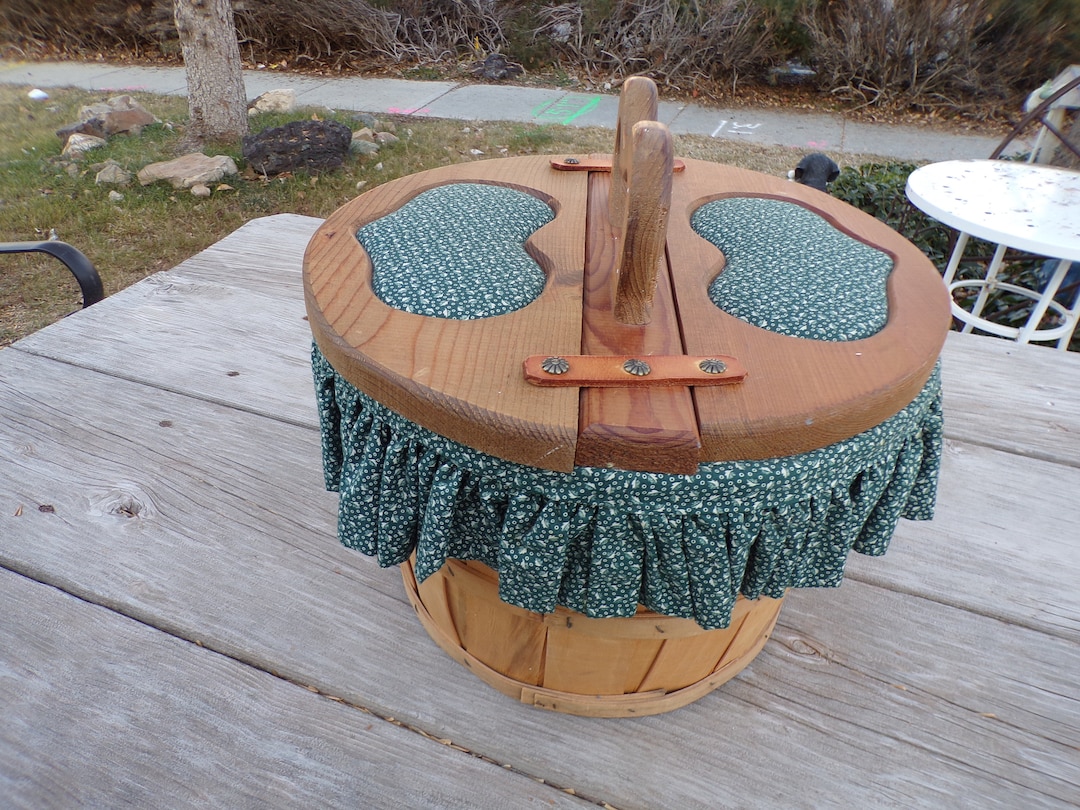 Large Bushel Sewing Basket, Farmhouse Decor, Sewing, Storage, Barrel ...