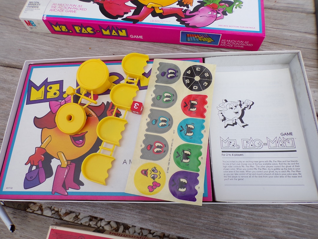 Vtg Complete 1982 Milton Bradley Ms Pac-man Board Game Open for Photo ...