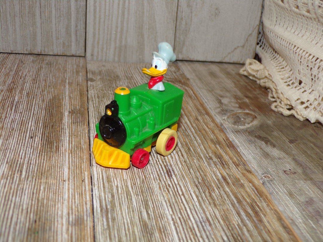 Vtg Donald Duck Train, Vtg Toys, Toy Train, Small Train, Donald Duck ...