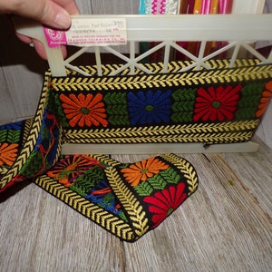 Vtg White Trim Fringe Funky Sewing Trim Craft Trim Card Making Scrap ...
