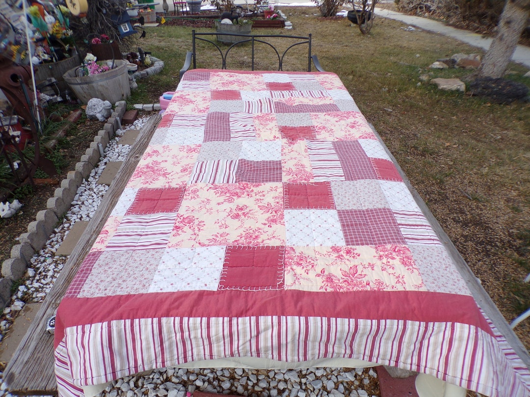 Hand Stitched QUILT Rusty Colors, Floral Quilt, Pink White Patchwork ...