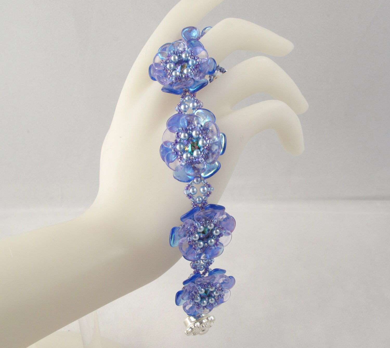 Blue Posies Bracelet - Etsy